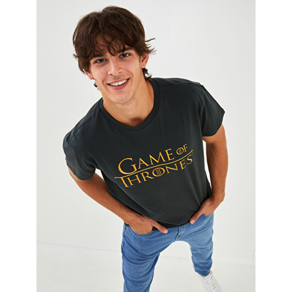 XSIDE Bisiklet Yaka Kısa Kollu Game of Thrones Baskılı Penye Erkek Tişört XSIDE Bisiklet Yaka Kısa Kollu Game of Thrones Baskılı Penye Erkek Tişört