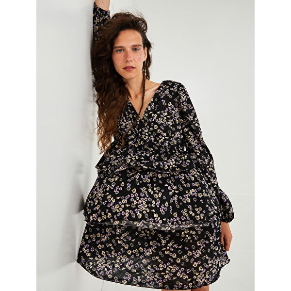 V Yaka Çiçek Baskılı Uzun Kollu Kadın Elbise V Yaka Çiçek Baskılı Uzun Kollu Kadın Elbise