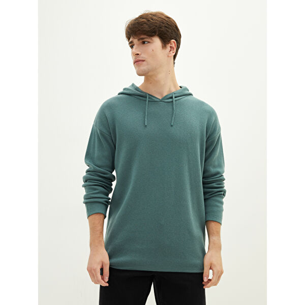 Kapüşonlu Uzun Kollu Erkek Triko Kazak Kapüşonlu Uzun Kollu Erkek Triko Kazak