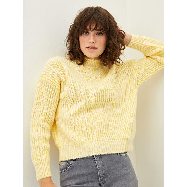 Yarım Balıkçı Yaka Düz Uzun Kollu Kadın Triko Kazak