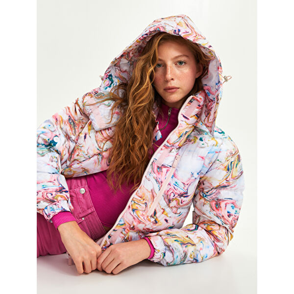 XSIDE Kapüşonlu Desenli Uzun Kollu Kadın Şişme Mont XSIDE Kapüşonlu Desenli Uzun Kollu Kadın Şişme Mont