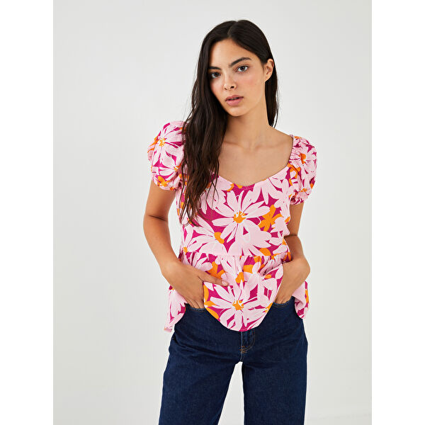 LCW CASUAL Kare Yaka Çiçekli Kısa Kollu Viskon Kadın Bluz