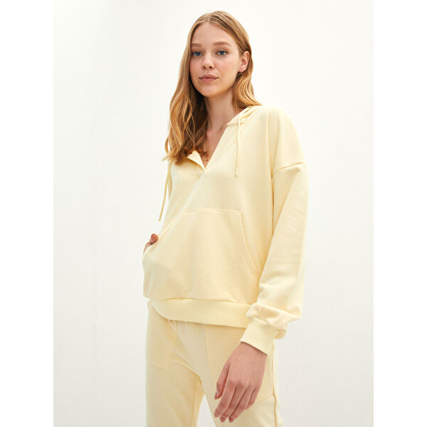 LCW CASUAL Kapüşonlu Düz Cep Detaylı Uzun Kollu Kadın Sweatshirt LCW CASUAL Kapüşonlu Düz Cep Detaylı Uzun Kollu Kadın Sweatshirt