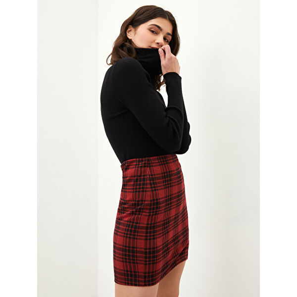 LCW CASUAL Dar Fit Ekose Kadın Mini Etek LCW CASUAL Dar Fit Ekose Kadın Mini Etek