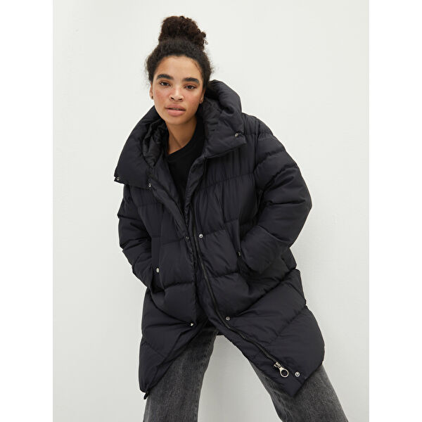 Kapüşonlu Düz Uzun Kollu Cep Detaylı Kadın Şişme Mont Kapüşonlu Düz Uzun Kollu Cep Detaylı Kadın Şişme Mont