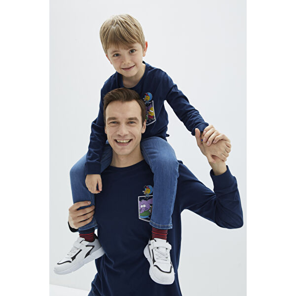 Bisiklet Yaka Kral Şakir Baskılı Uzun Kollu Erkek Çocuk Sweatshirt