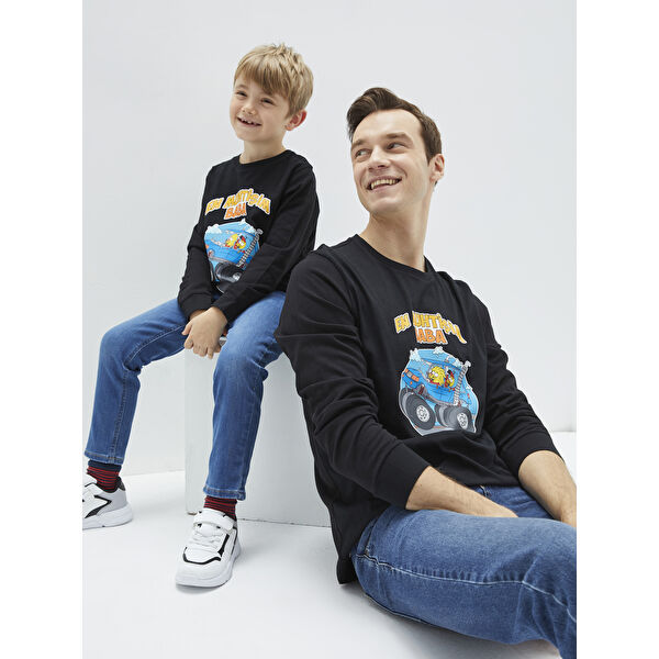 Bisiklet Yaka Uzun Kollu Kral Şakir Baskılı Erkek Tişört