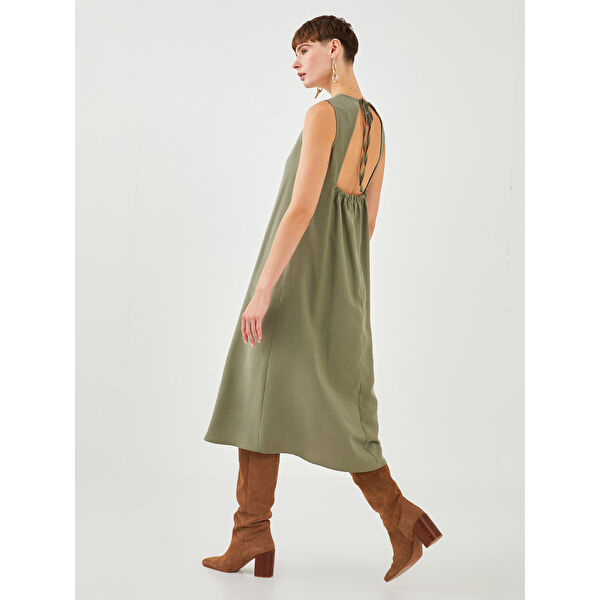 Bisiklet Yaka Düz Kolsuz Kadın Elbise