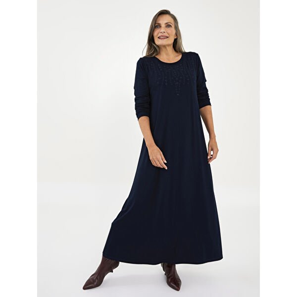 Bisiklet Yaka Nakışlı Uzun Kollu Pamuklu Kadın Elbise