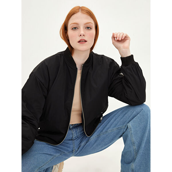 Kolej Yaka Slogan Baskılı Uzun Kollu Kadın Şişme Mont