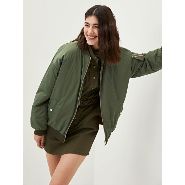 Kolej Yaka Slogan Baskılı Uzun Kollu Kadın Şişme Mont