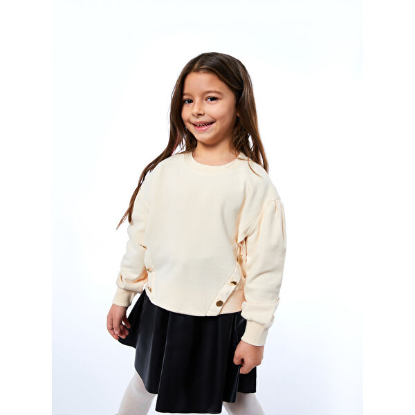 Bisiklet Yaka Düğme Detaylı Uzun Kollu Kız Çocuk Sweatshirt Bisiklet Yaka Düğme Detaylı Uzun Kollu Kız Çocuk Sweatshirt