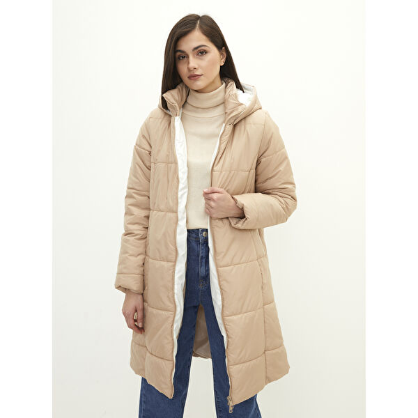 Kapüşonlu Düz Uzun Kollu Kalın Kadın Şişme Mont Kapüşonlu Düz Uzun Kollu Kalın Kadın Şişme Mont