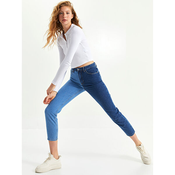 XSIDE Standart Fit Renk Bloklu Cep Detaylı Kadın Jean Pantolon XSIDE Standart Fit Renk Bloklu Cep Detaylı Kadın Jean Pantolon