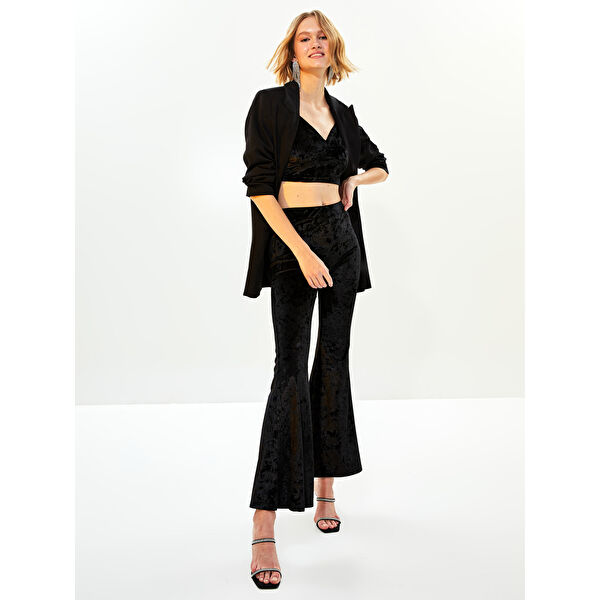 Dar Fit Düz İspanyol Paça Kadife Kadın Pantolon