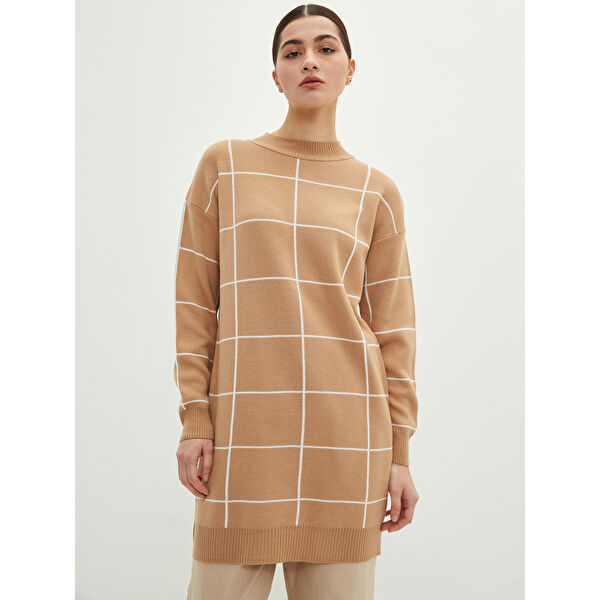 Dik Yaka Desenli Uzun Kollu Kadın Triko Tunik Dik Yaka Desenli Uzun Kollu Kadın Triko Tunik