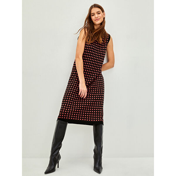 Bisiklet Yaka Desenli Kolsuz Kadın Triko Tunik Bisiklet Yaka Desenli Kolsuz Kadın Triko Tunik