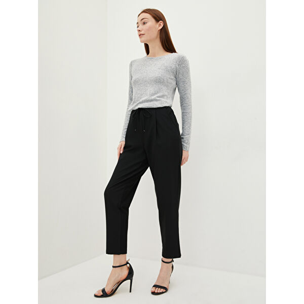Beli Lastikli Rahat Kalıp Cep Detaylı Kadın Pantolon Beli Lastikli Rahat Kalıp Cep Detaylı Kadın Pantolon