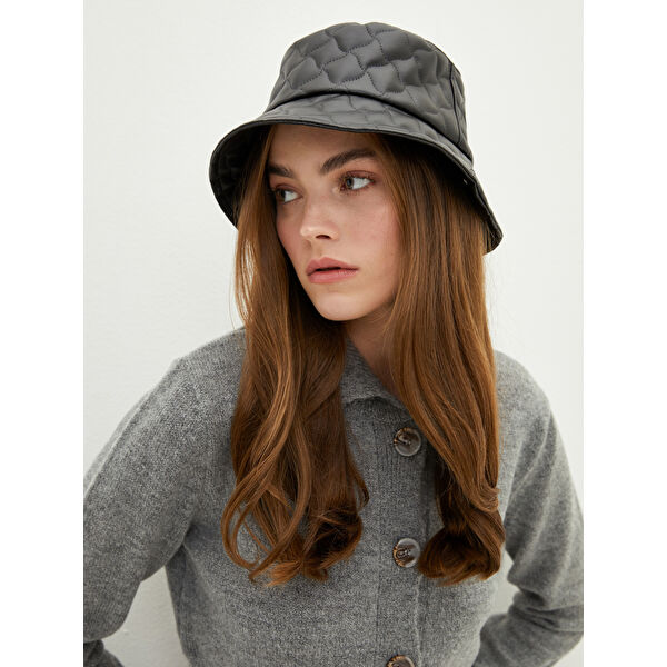 Deri Görünümlü Kapitone Kadın Bucket Şapka