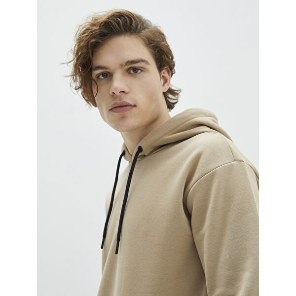 Kapüşonlu Uzun Kollu Erkek Sweatshirt