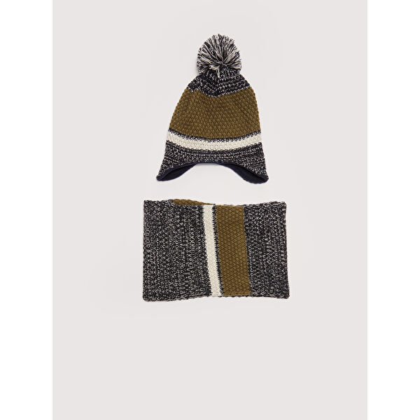 Renk Bloklu Erkek Çocuk Triko Bere Ve Boyunluk 2'li Renk Bloklu Erkek Çocuk Triko Bere Ve Boyunluk 2'li