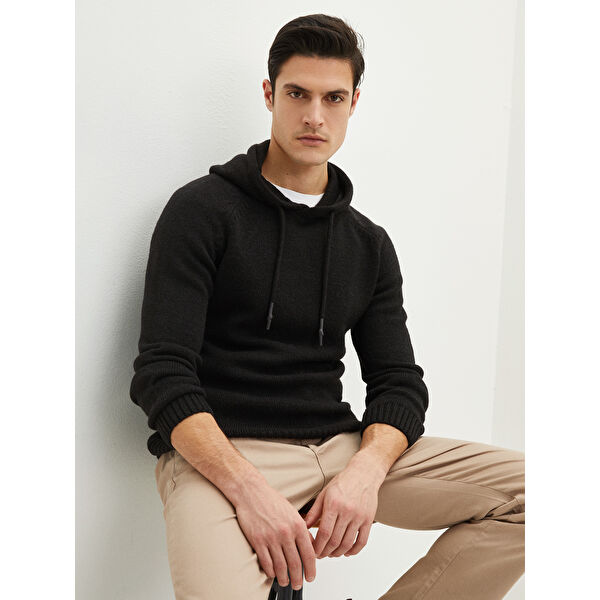 Kapüşonlu Uzun Kollu Erkek Triko Kazak Kapüşonlu Uzun Kollu Erkek Triko Kazak