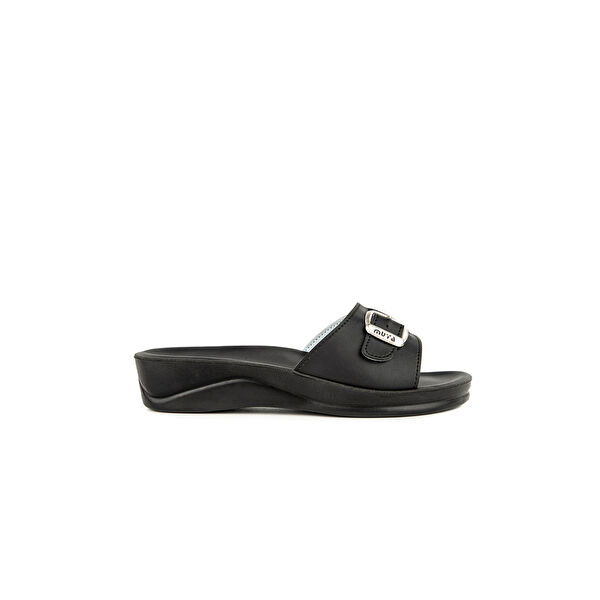 Muya Tek Bantlı Toka Detaylı Kalın Taban Terlik Muya Tek Bantlı Toka Detaylı Kalın Taban Terlik