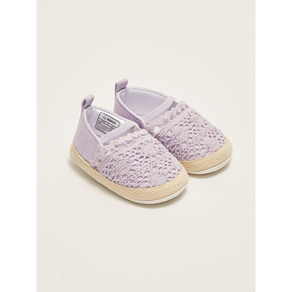 Dantel Detaylı Lastikli Kız Bebek Yürüme Öncesi Ayakkabı Dantel Detaylı Lastikli Kız Bebek Yürüme Öncesi Ayakkabı