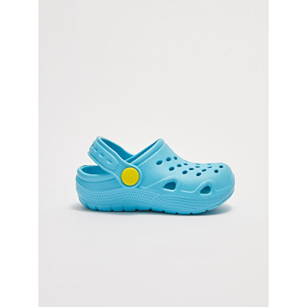 Delikli Toka Detaylı Erkek Bebek Plaj Sandaleti