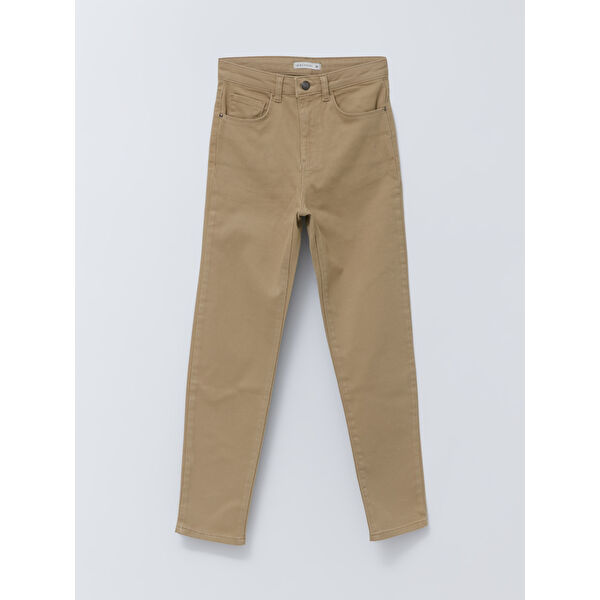 LCW CASUAL Normal Bel Standart Fit Düz Cep Detaylı Kadın Pantolon LCW CASUAL Normal Bel Standart Fit Düz Cep Detaylı Kadın Pantolon