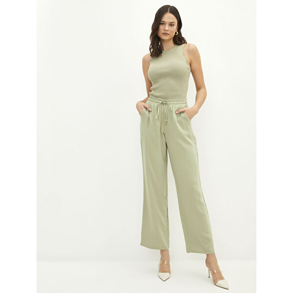 Beli Lastikli Rahat Kalıp Cep Detaylı Viskon Kadın Pantolon Beli Lastikli Rahat Kalıp Cep Detaylı Viskon Kadın Pantolon