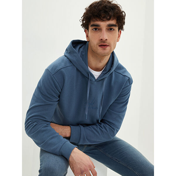 Kapüşonlu Uzun Kollu Nakışlı Erkek Sweatshirt