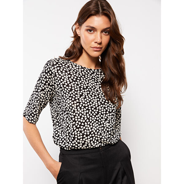 Bisiklet Yaka Desenli Kısa Kollu Viskon Kadın Tişört