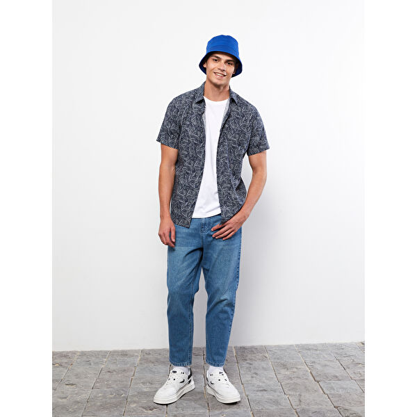 LCW CLASSIC Regular Fit Kısa Kollu Desenli Poplin Erkek Gömlek LCW CLASSIC Regular Fit Kısa Kollu Desenli Poplin Erkek Gömlek