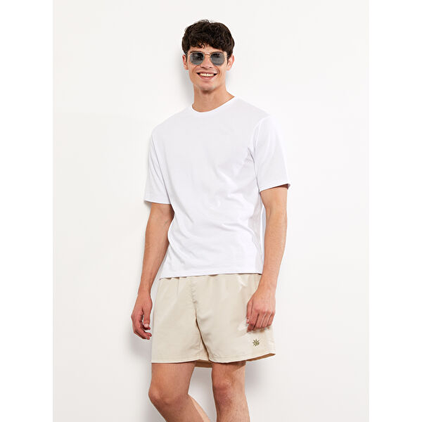 Kısa Boy Nakışlı Erkek Deniz Şortu Kısa Boy Nakışlı Erkek Deniz Şortu