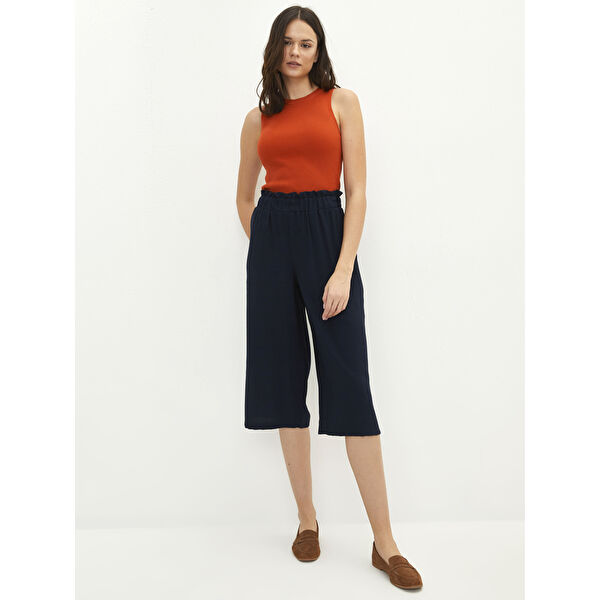 Beli Lastikli Düz Kadın Capri