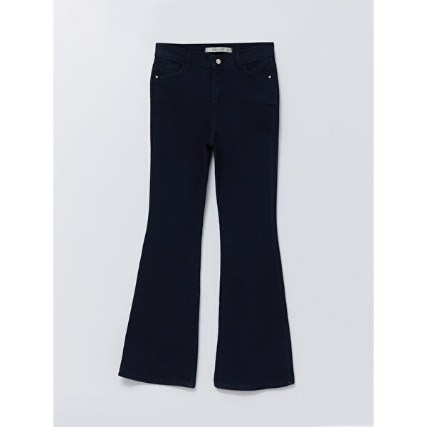 LCW BASIC Skinny Fit Düz Cep Detaylı İspanyol Paça Kadın Jean Pantolon LCW BASIC Skinny Fit Düz Cep Detaylı İspanyol Paça Kadın Jean Pantolon