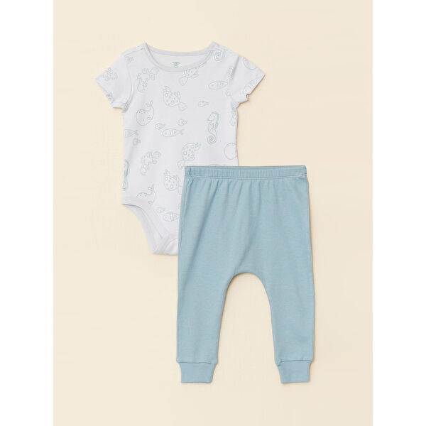 Bisiklet Yaka Kısa Kollu Baskılı Organik Pamuklu Erkek Bebek Çıtçıtlı Body ve Pantolon 2'li Takım Bisiklet Yaka Kısa Kollu Baskılı Organik Pamuklu Erkek Bebek Çıtçıtlı Body ve Pantolon 2'li Takım