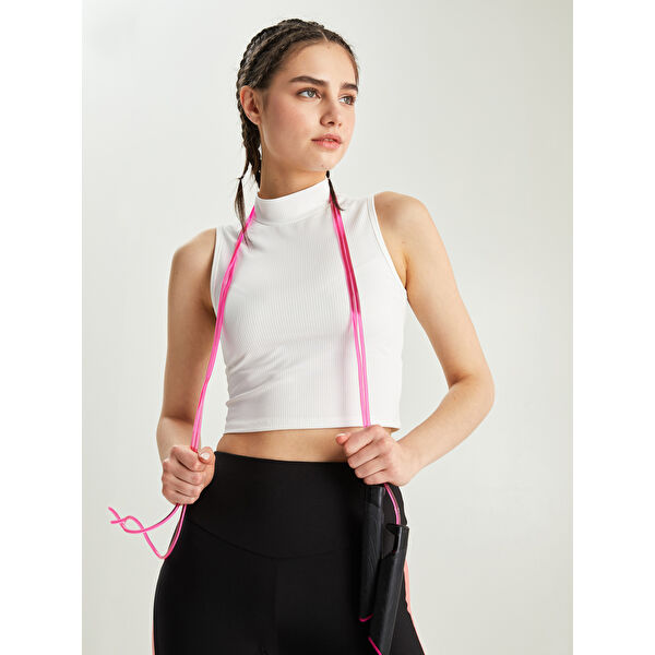 LCW ACTIVE Yarım Balıkçı Yaka Düz Kolsuz Crop Kadın Tişört LCW ACTIVE Yarım Balıkçı Yaka Düz Kolsuz Crop Kadın Tişört