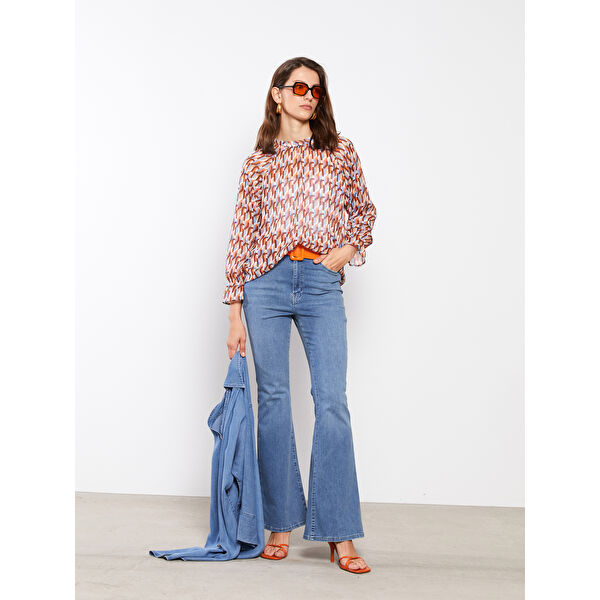 LCW CLASSIC Skinny Fit Düz İspanyol Paça Kadın Rodeo Jean Pantolon LCW CLASSIC Skinny Fit Düz İspanyol Paça Kadın Rodeo Jean Pantolon