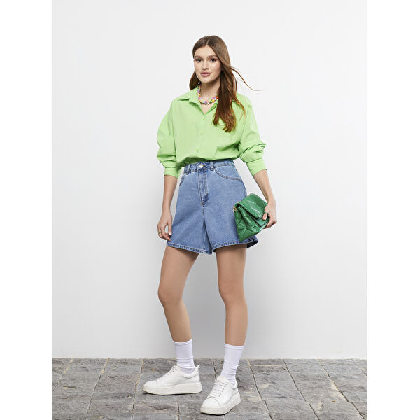 Standart Fit Cep Detaylı Kadın Rodeo Jean Şort