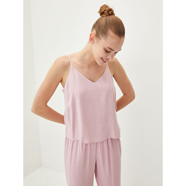 LCW DREAM V Yaka Düz Askılı Viskon Kadın Pijama Takım