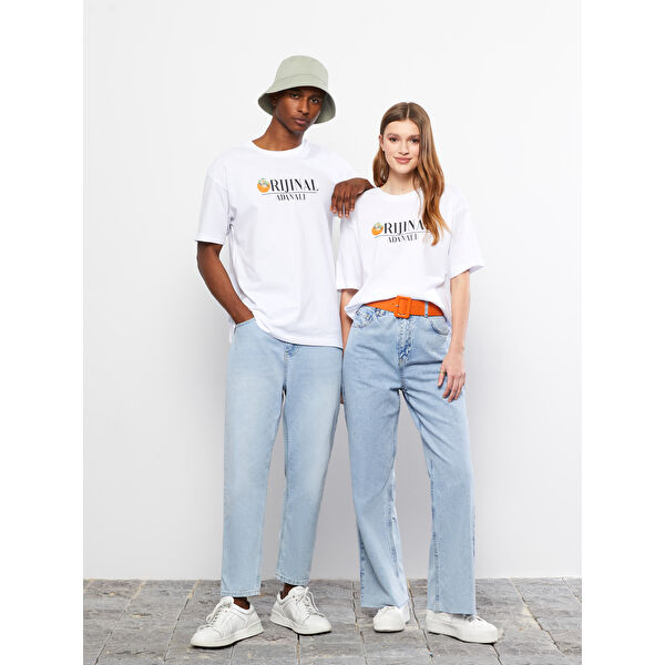 Oversize Bisiklet Yaka Kısa Kollu Adana Baskılı Penye Erkek Tişört Oversize Bisiklet Yaka Kısa Kollu Adana Baskılı Penye Erkek Tişört