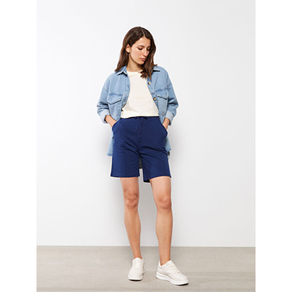 Beli Lastikli Düz Cep Detaylı Pamuklu Kadın Bermuda Şort