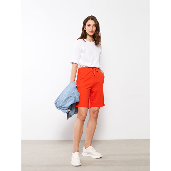 LCW BASIC Beli Lastikli Düz Cep Detaylı Pamuklu Kadın Bermuda Şort