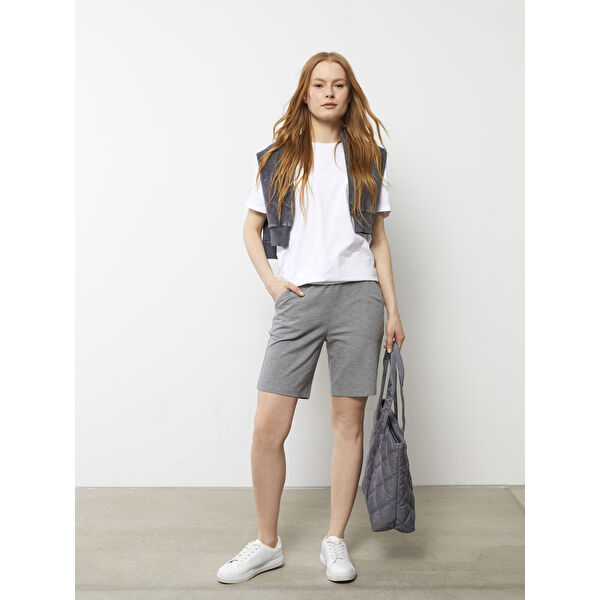 Beli Lastikli Düz Cep Detaylı Pamuklu Kadın Bermuda Şort