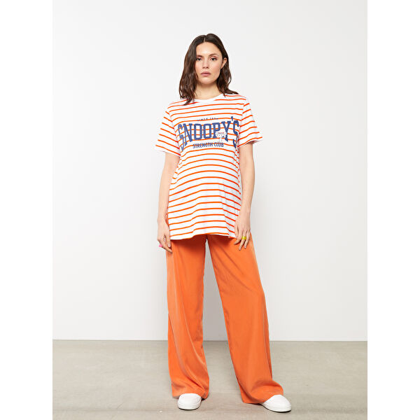 Bisiklet Yaka Snoopy Baskılı Kısa Kollu Pamuklu Hamile Tişört