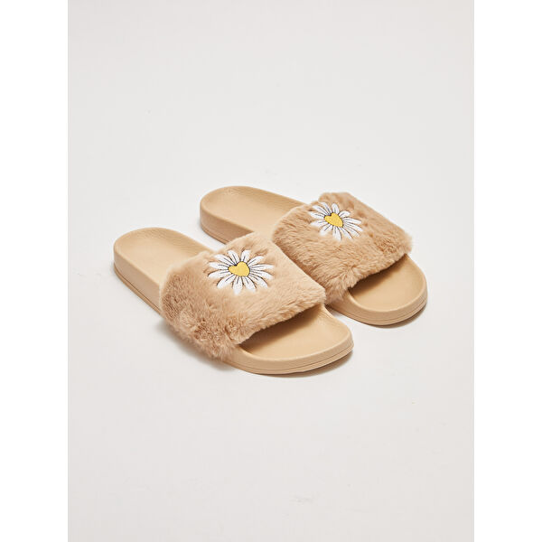 Tek Bantlı Nakış Detaylı Kadın Ev Terliği