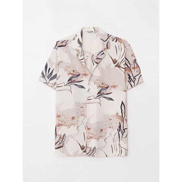 LCW VISION Slim Fit Resort Yaka Kısa Kollu Desenli Erkek Gömlek LCW VISION Slim Fit Resort Yaka Kısa Kollu Desenli Erkek Gömlek