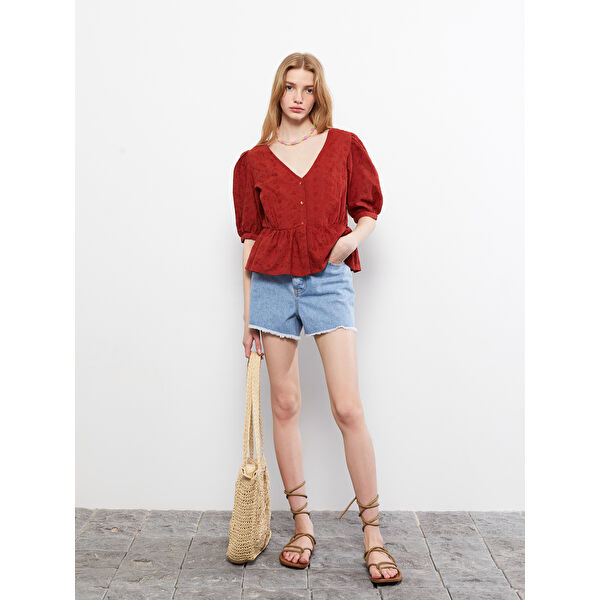 LCW CASUAL V Yaka Kendinden Desenli Kısa Kollu Poplin Kadın Bluz